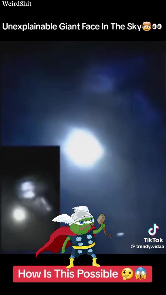 UNEXPLAINED GIANT FACE IN THE SKY