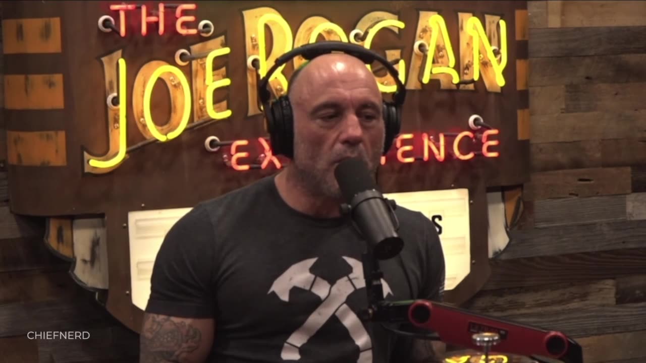 🚩 Joe Rogan Read 'Dissolving Illusions' and Now Has More Questions ...