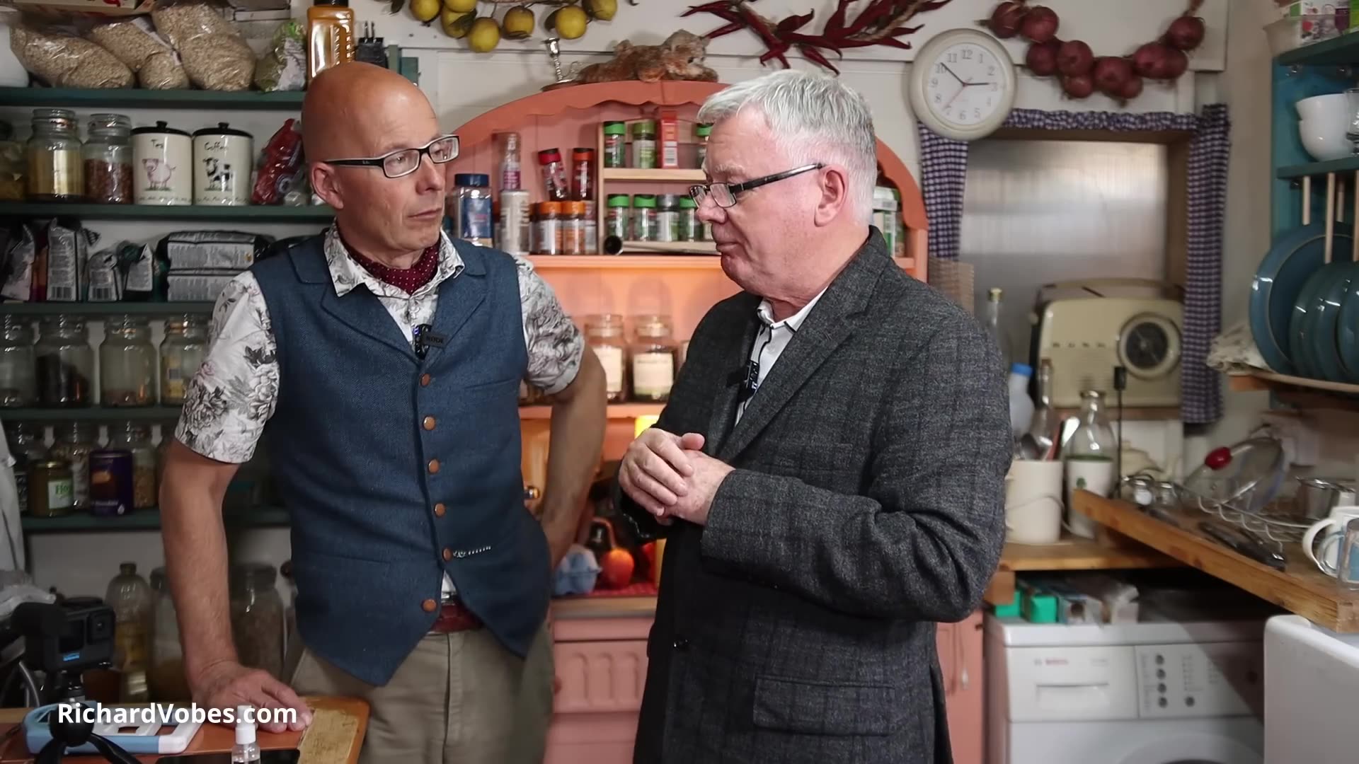 Richard Vobes - Light, water and frequency for better health