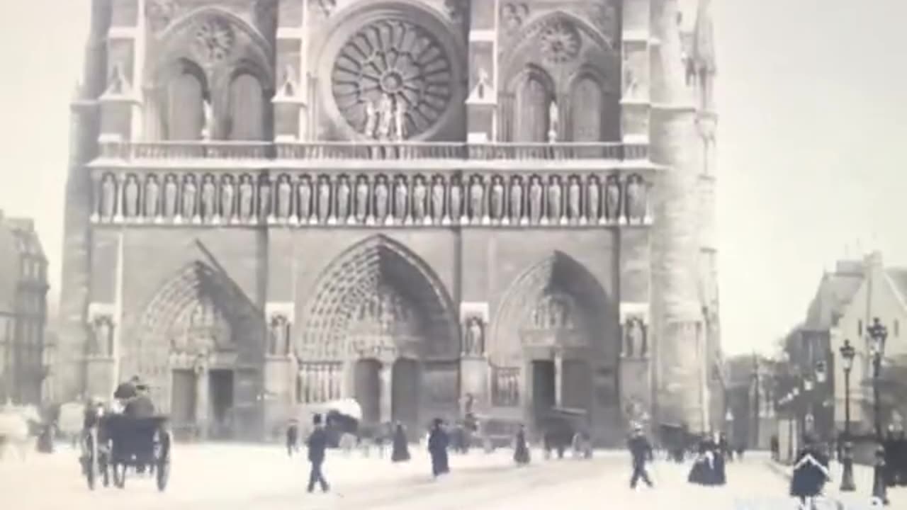 SUUURE! Horse and Buggy People Built These Buildings with Doorways ...